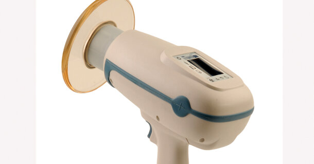 DT News - US - Hand-held X-ray technology is convenient and safer than ever