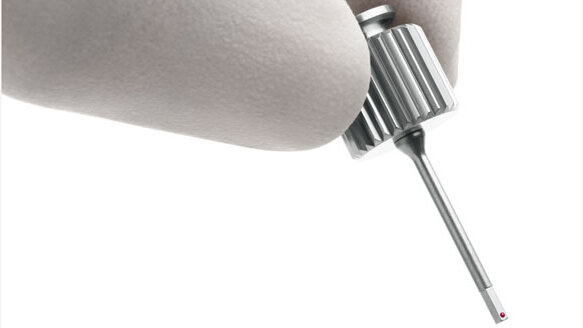Dental News - Zimmer Dental offers Hex Drivers with GemLock Technology