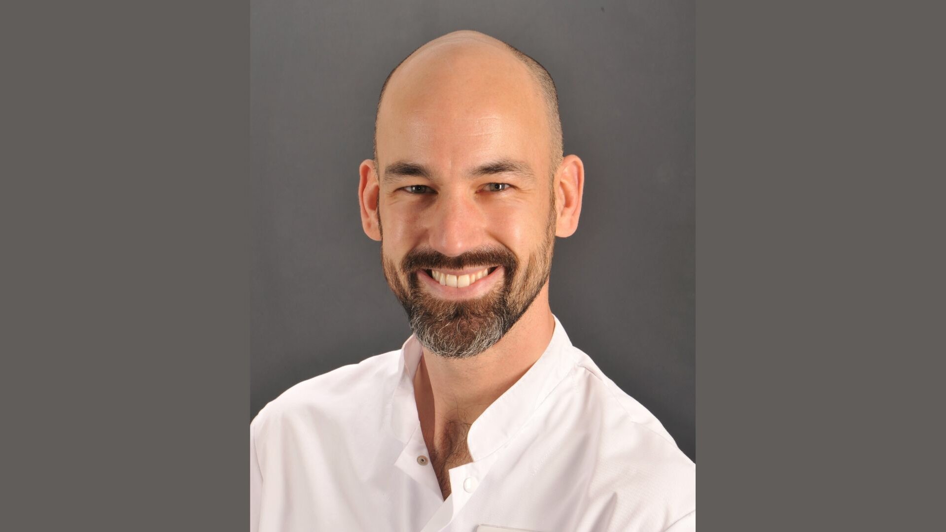 DT News - Netherlands - Paul de Kok over cosmetische esthetische ...