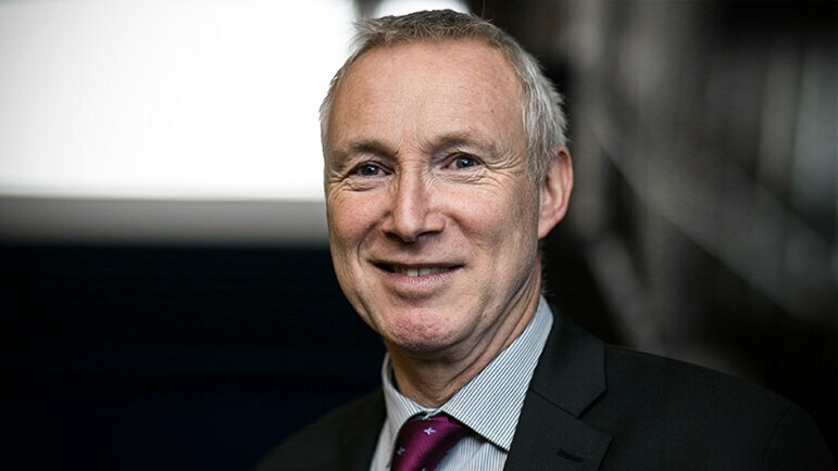 Scottish professor wins international dental research award