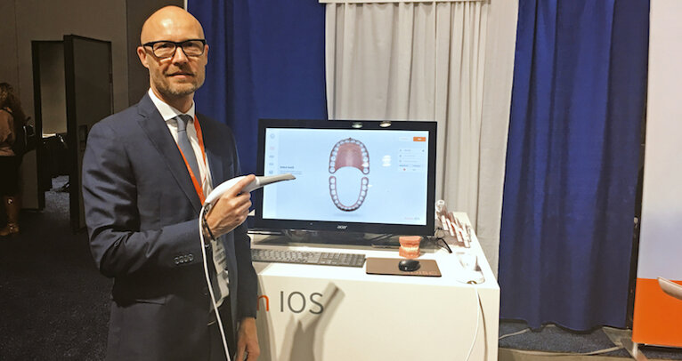 Miniature dental device mimics dentin–pulp interface