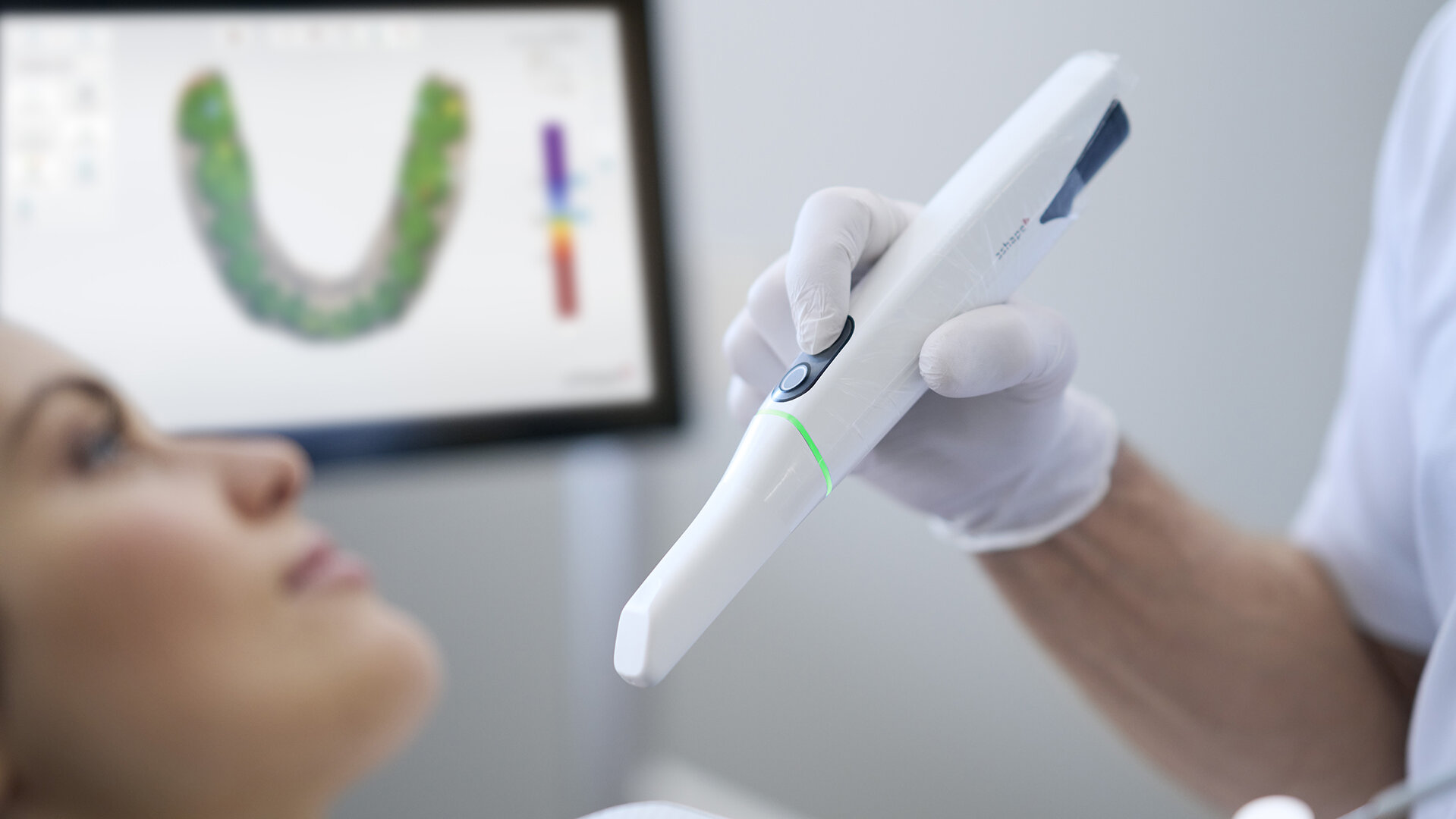 DT News - MEA - 3Shape launches all-new TRIOS 5 Wireless intraoral scanner