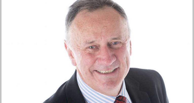 Managing maxillary molars