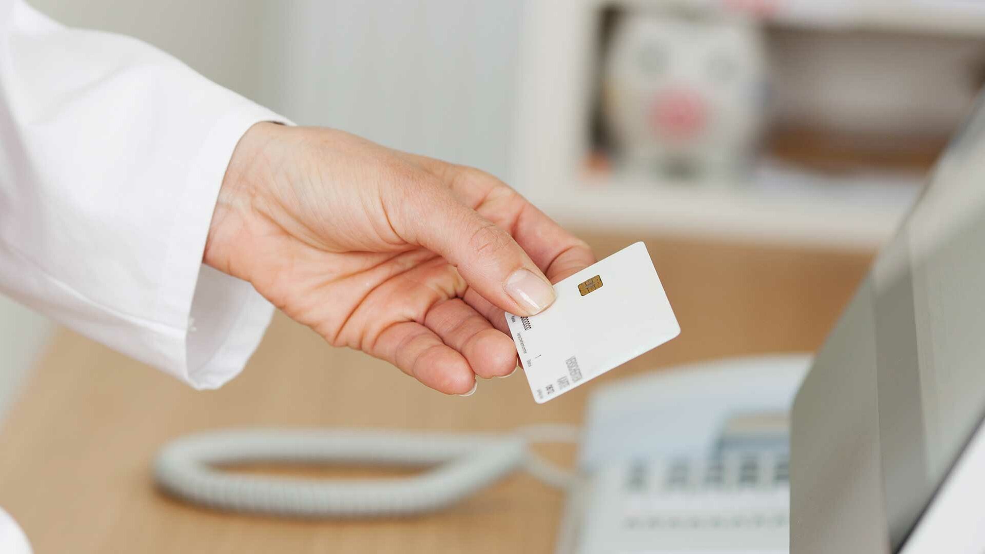 DT News - Austria - Kommende Umstellung des e-card Systems