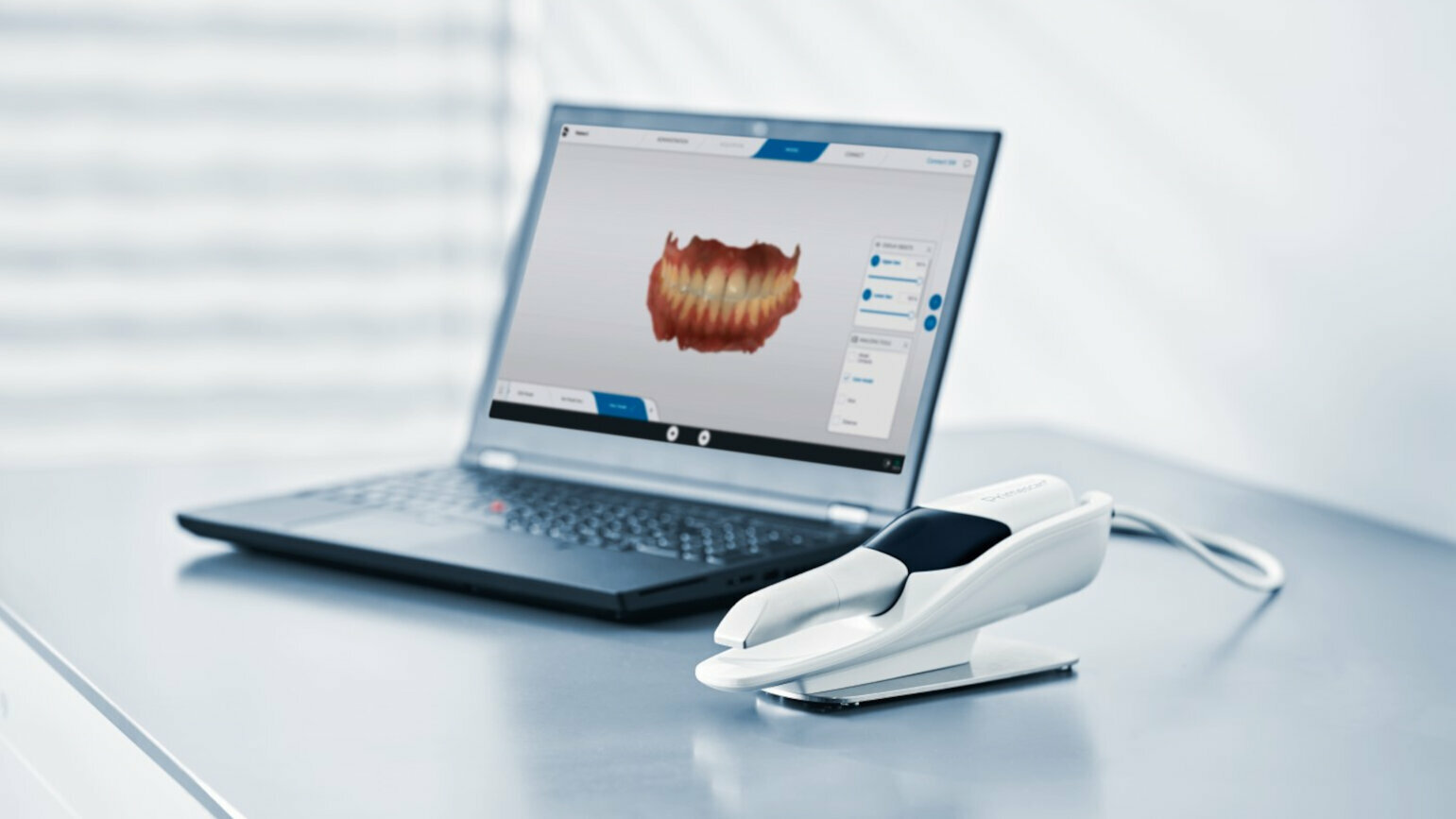 DT News - International - Dentsply Sirona extends its digital universe ...