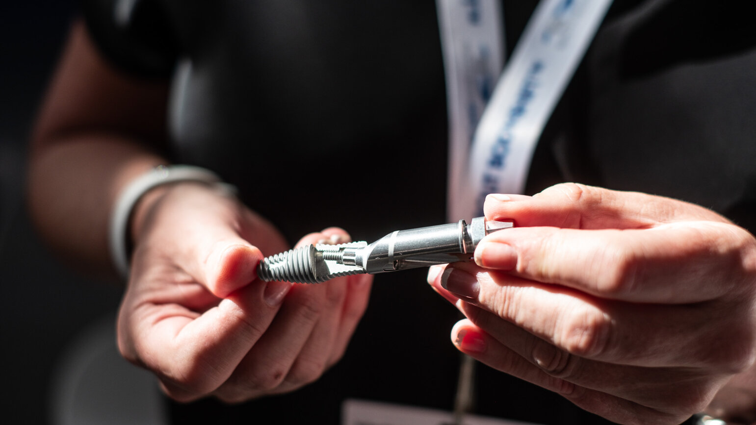 Dental News - Aesthetics reimagined with INVERTA implant