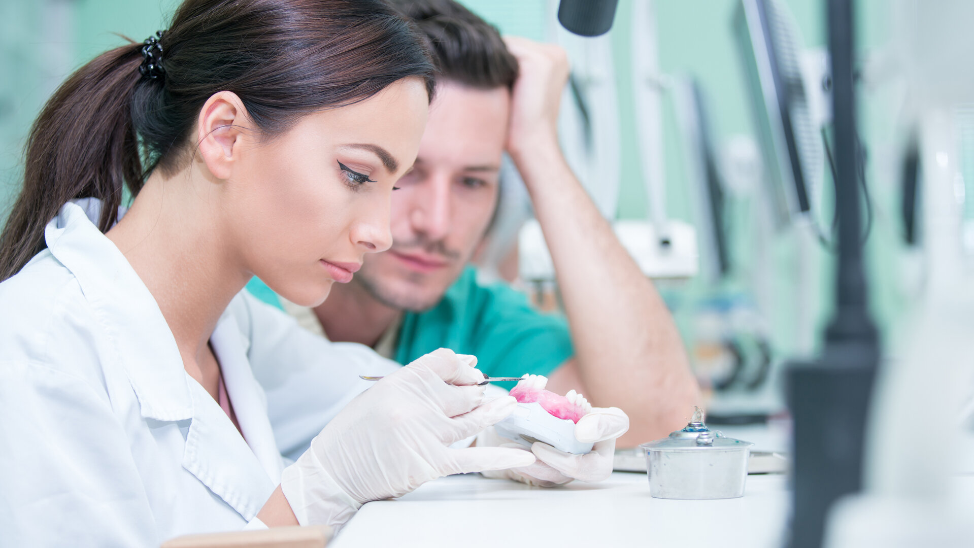 Scientists replicate natural tooth enamel